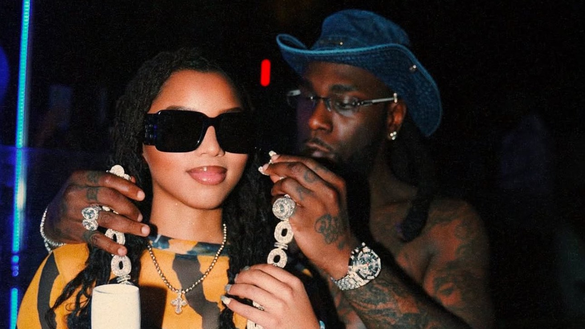 Burna Boy Performs "Bundle by Bundle" for the First Time in Lagos ...